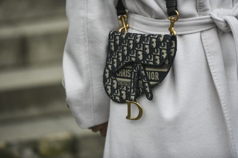 Dior Logo and Symbol - CoolSpotters
